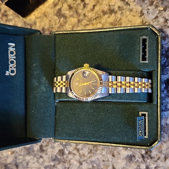 Croton | Accessories | Nib Croton Reliance Gold Silver Toned Genuine ...
